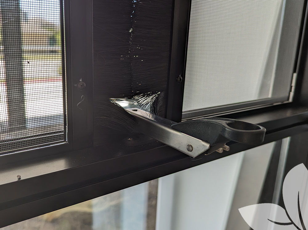 Push-out Side Window For Janssens Greenhouses | Greenhouse Emporium